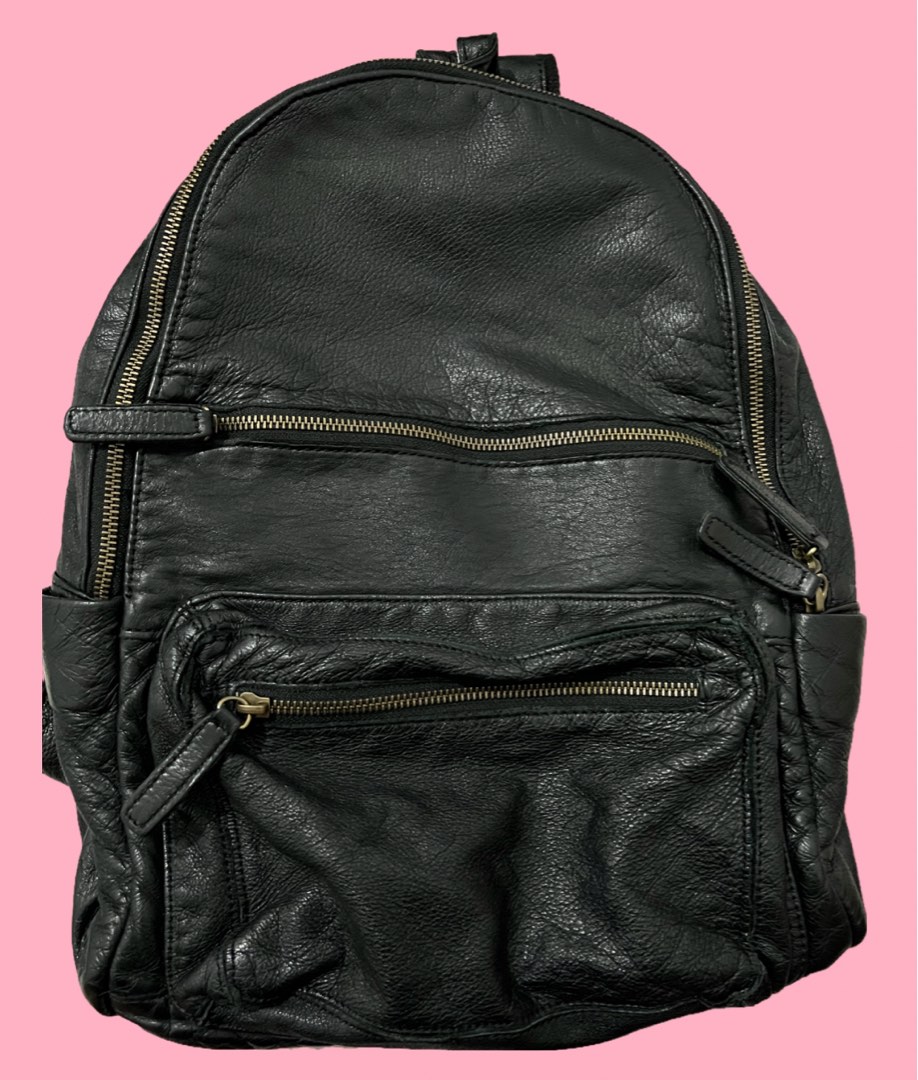 DAAD Genuine Leather Bag (Vintage), Women's Fashion, Bags & Wallets ...