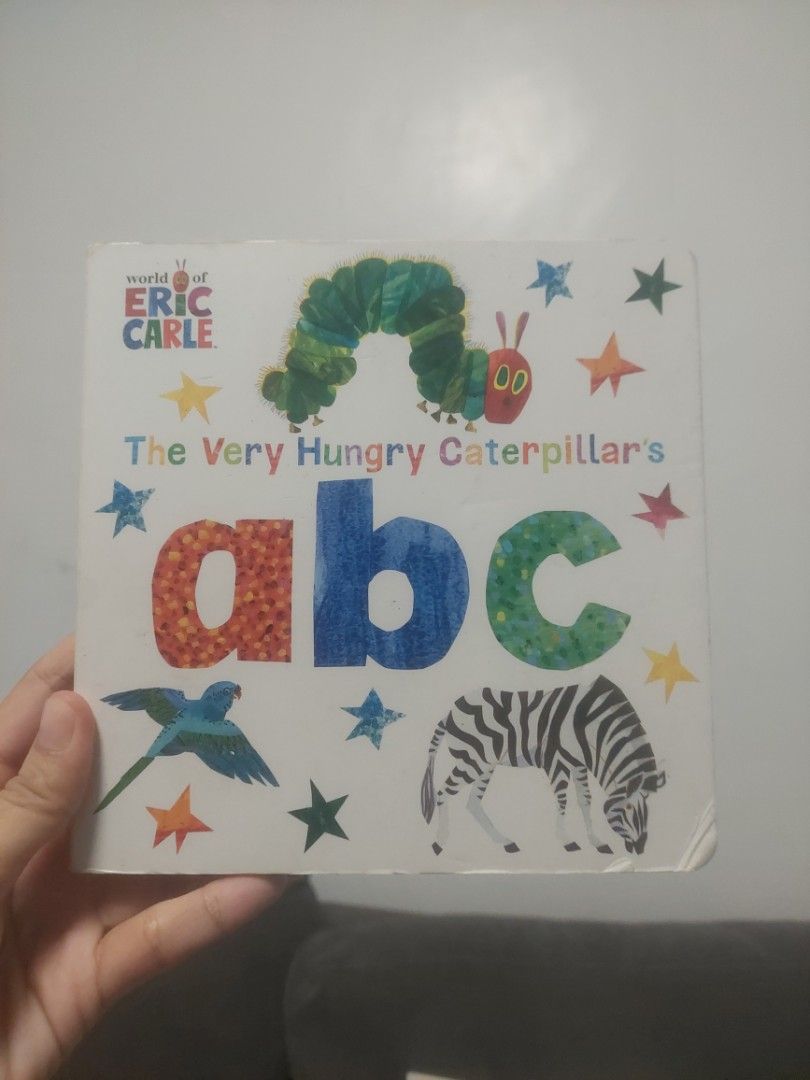 Eric Carle The Very Hungry Caterpillar's abc, Hobbies & Toys, Books ...