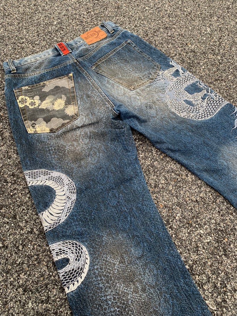 Karakuri Tamashii Dragon x Snake Embroidered Jeans, Men's Fashion ...