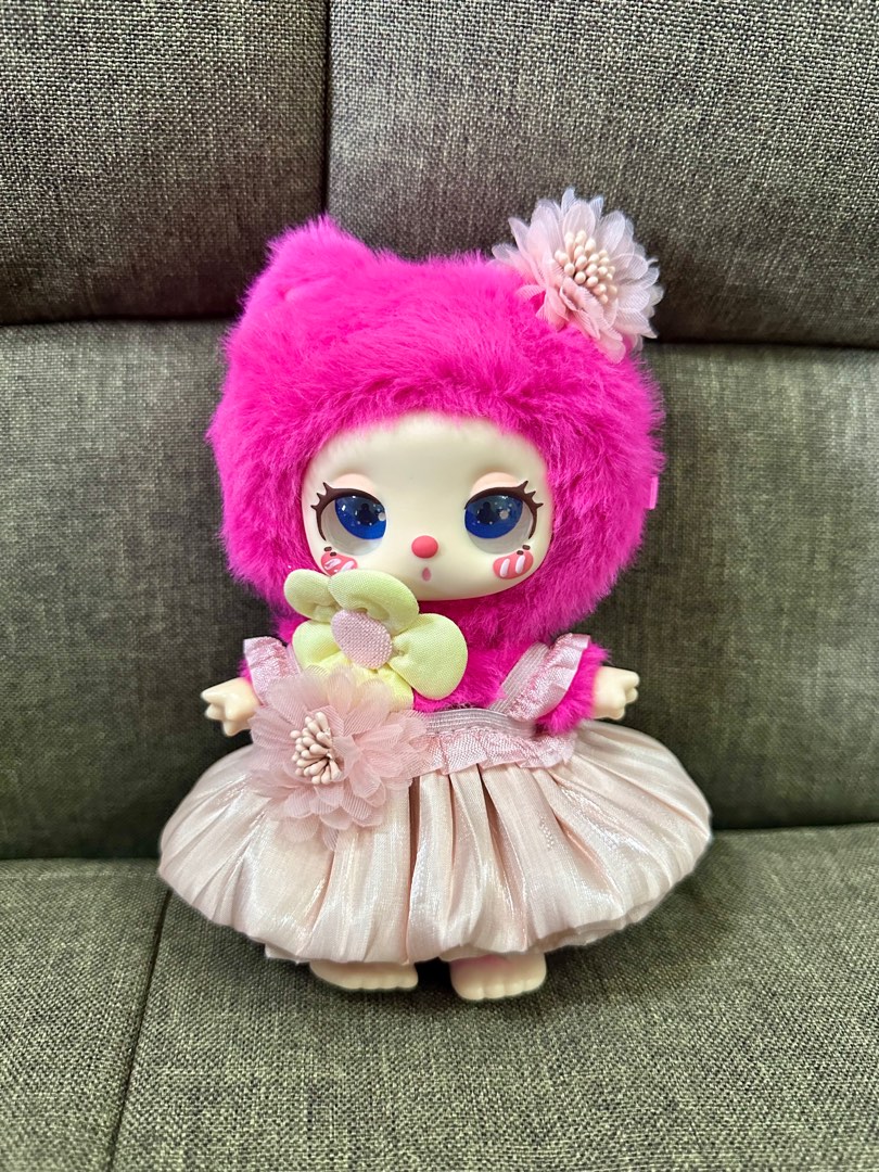 Labubu Liila Clothes, Hobbies & Toys, Toys & Games on Carousell