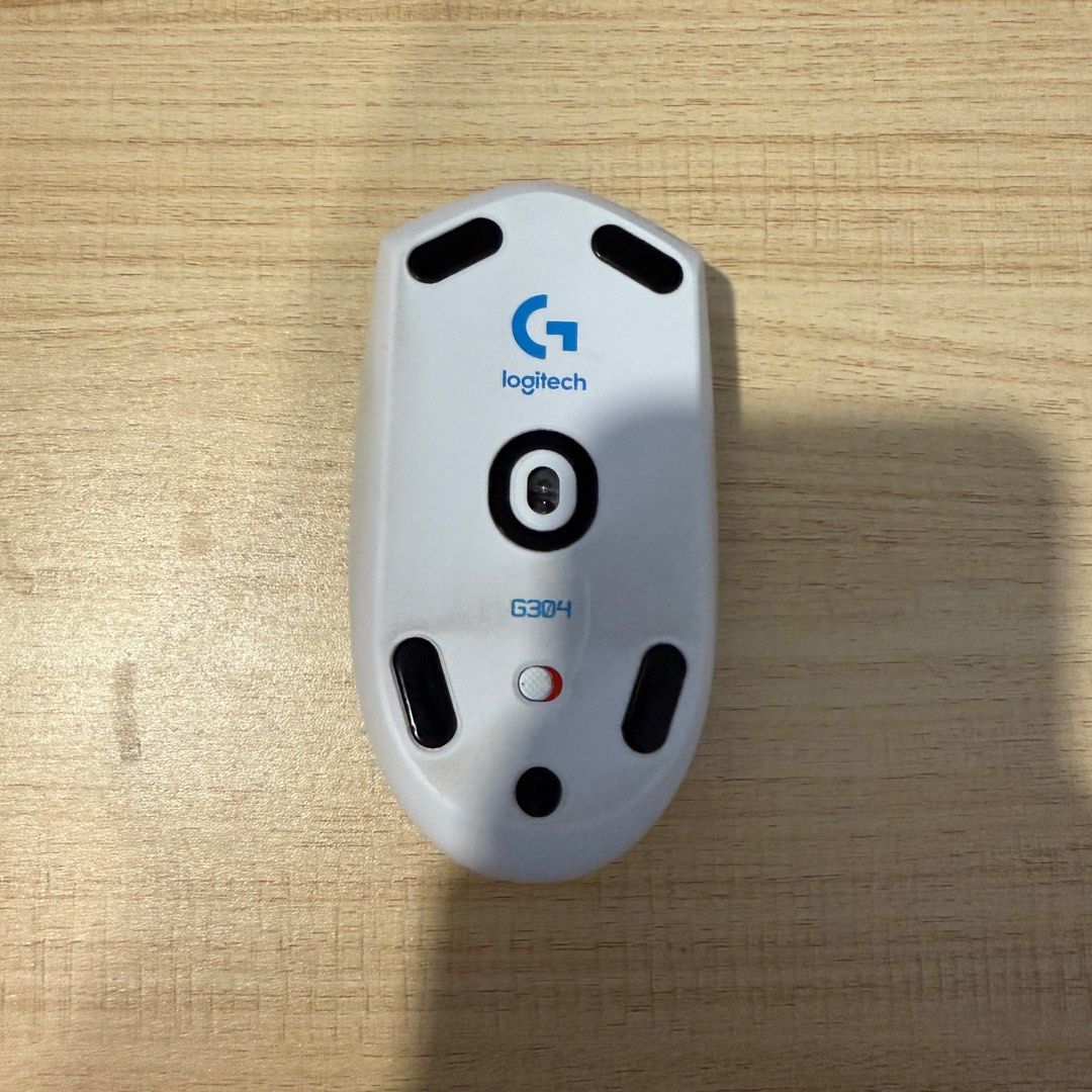 LOGITECH G304 LIGHTSPEED WIRELESS GAMING MOUSE W. USB RECEIVER ...