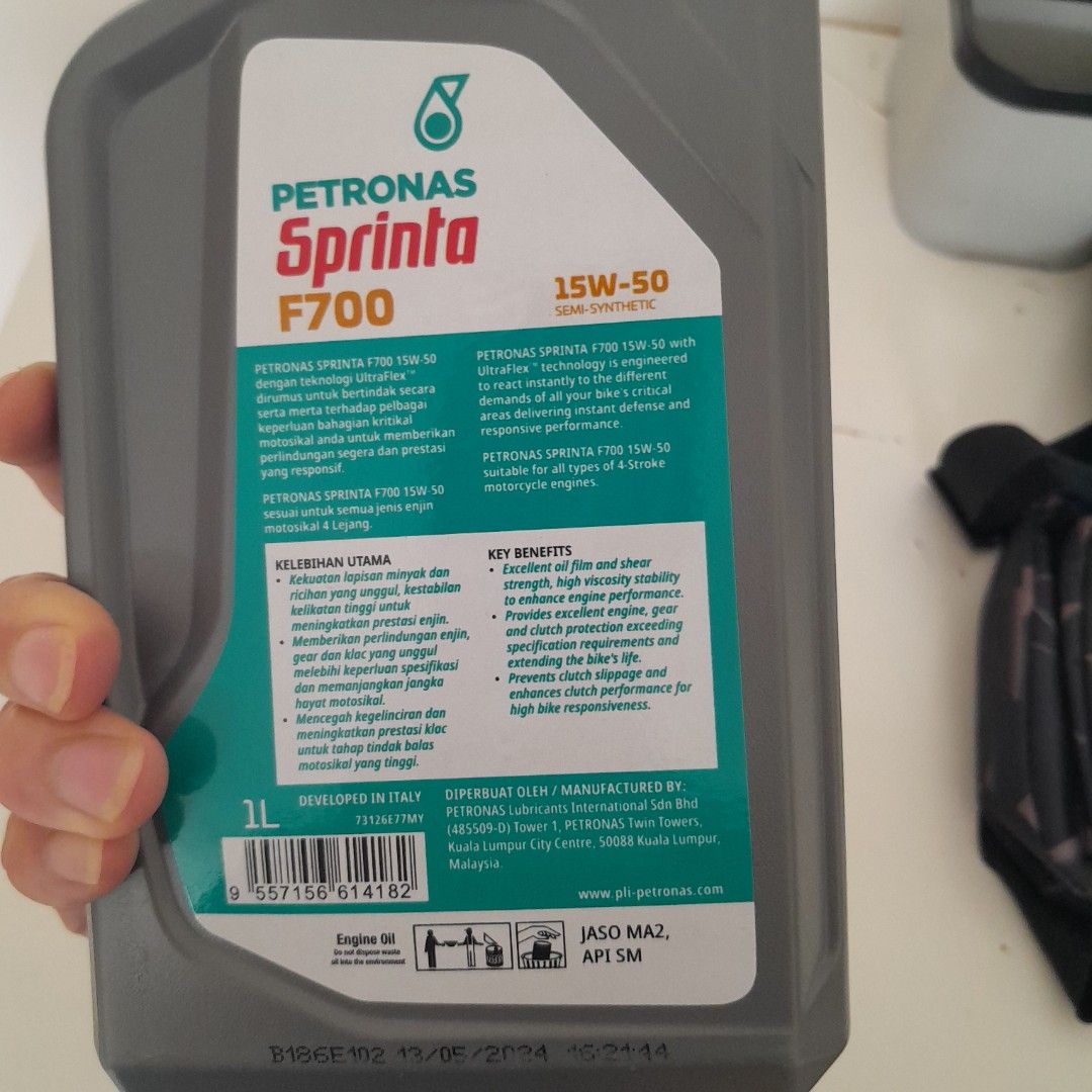 Petronas Sprinta F700 15w - 50w, Auto Accessories on Carousell