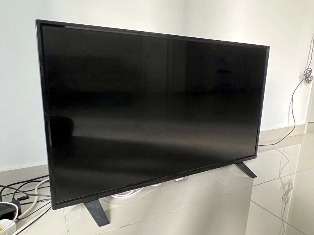 Philips Led 32 inch FHD ( not smart ), TV & Home Appliances, TV ...