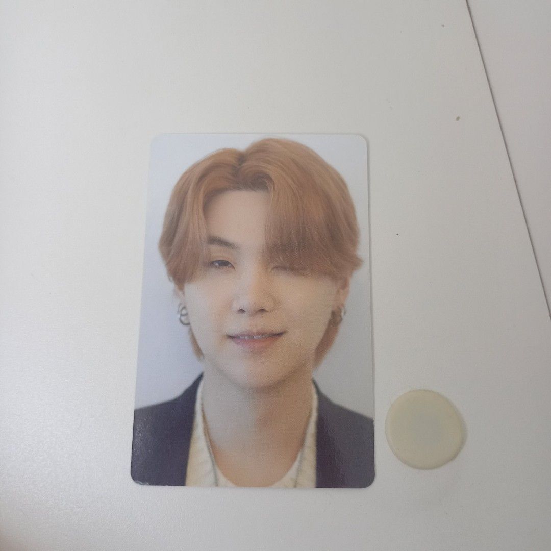 Photocard suga min yoongi dicon BTS Bighit free pc jisoo blackpink oreo, K-Wave di Carousell