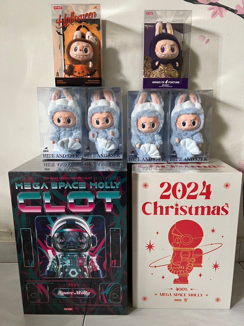 Popmart Labubu Molly Clot 400% Magenta Alienegra Wings of fortune ...
