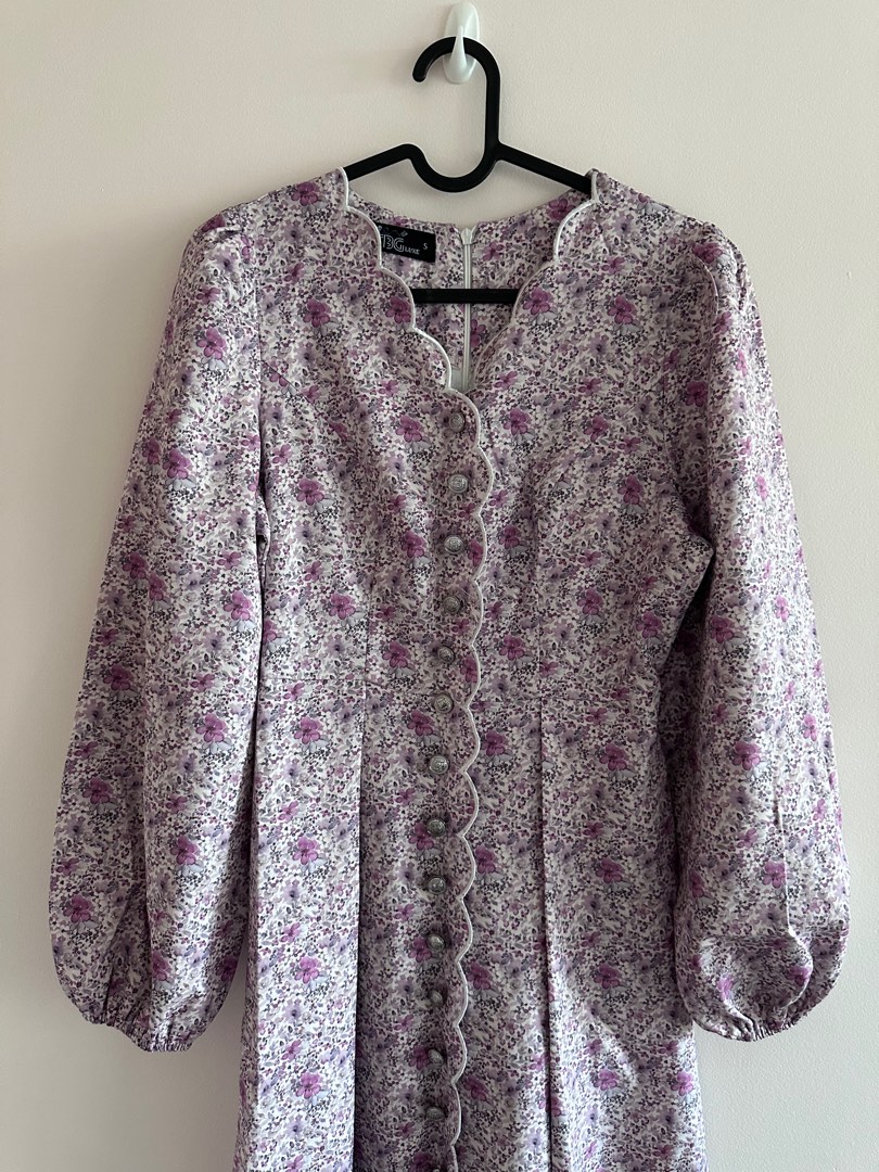 TBG SKYLAR LUXE DRESS IN EMIT SIZE S, Women's Fashion, Dresses & Sets, Dresses on Carousell