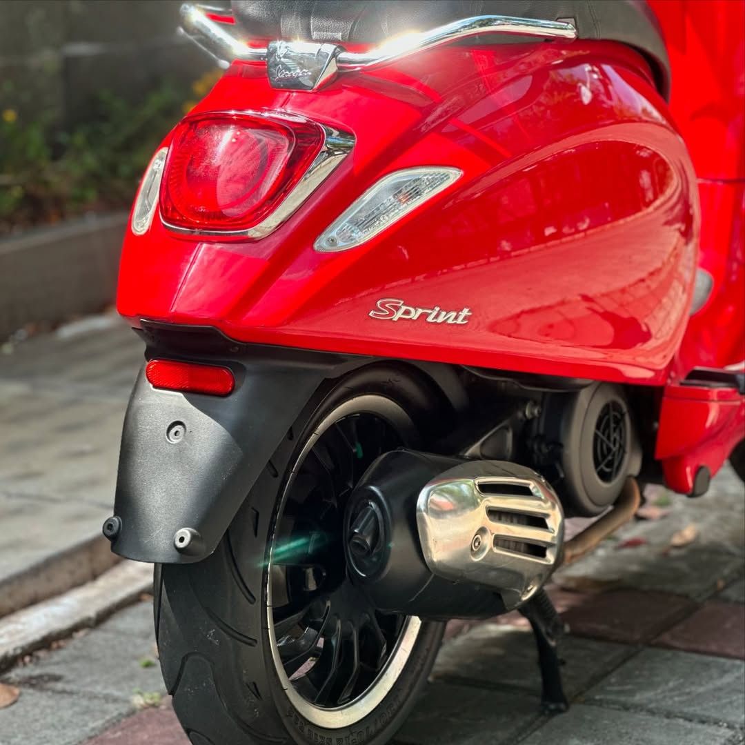 Vespa Sprint IGET ABS FACELIFT 150 ie tahun 2019 warna MERAH, Motor di ...