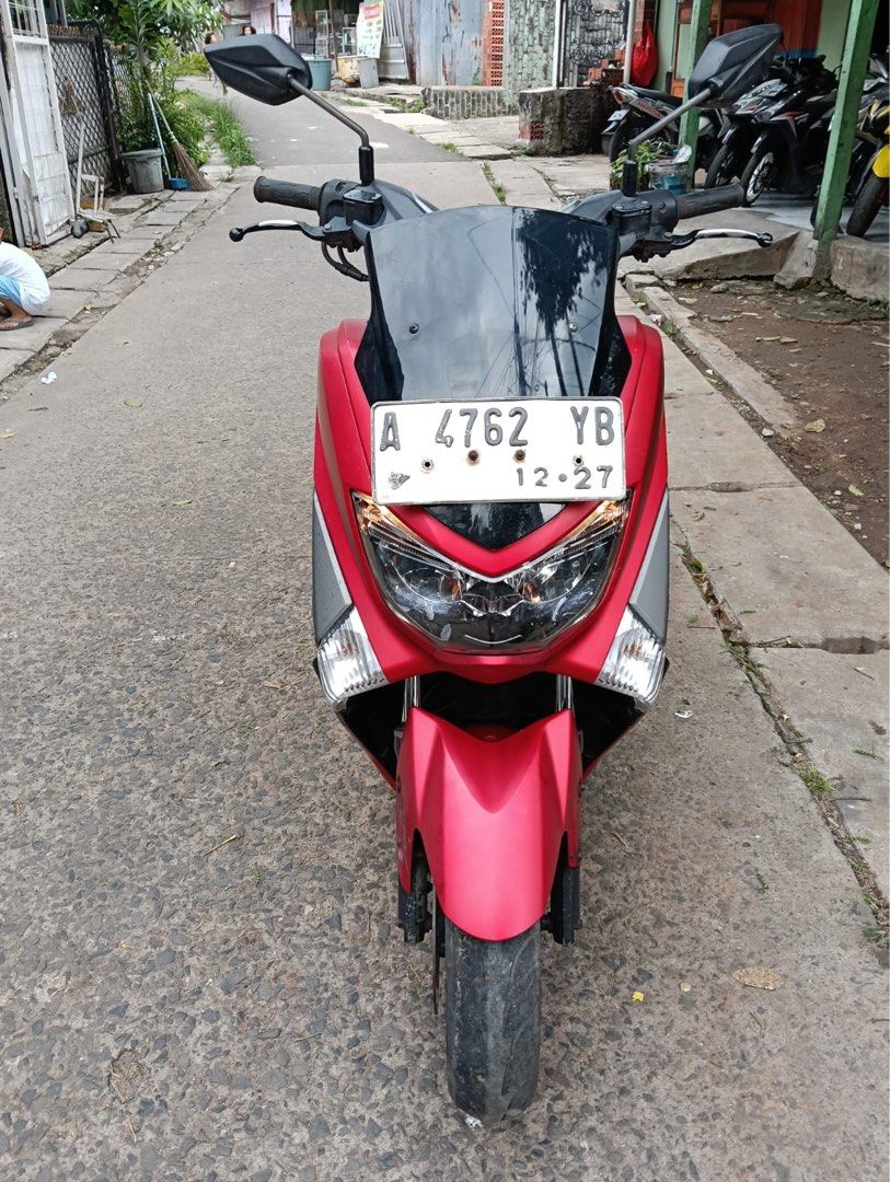 Yamaha Nmax 2017 PAJAK HIDUP CAKEP pulen THH 2017,Surat2 lengkap,mesin ...