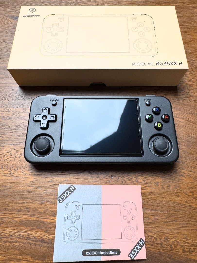 Anbernic RG35XX H 64GB Black + 256gb Batocera OS, Video Gaming, Video ...