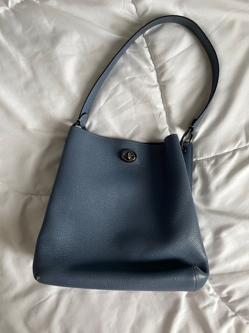 Authentic Coach Charlie leather bucket bag, Women's Fashion, Bags ...