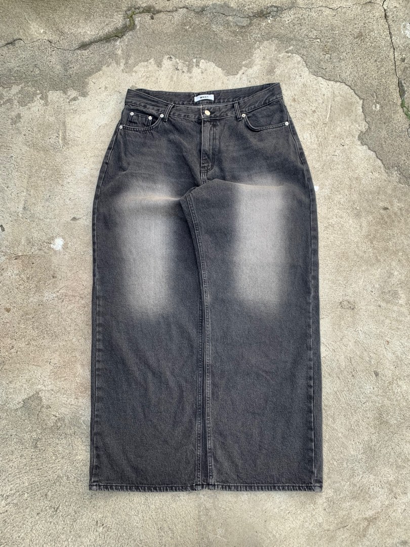 BLACK MUD WASHED BAGGY DENIM JEANS, Men's Fashion, Bottoms, Jeans on ...