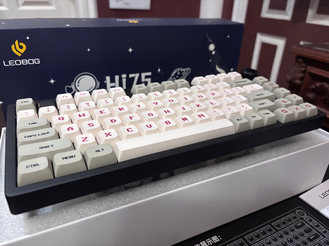 [Built or Barebones] Leobog Hi75 with Wooden Palm Rest (Tag: Mechanical ...