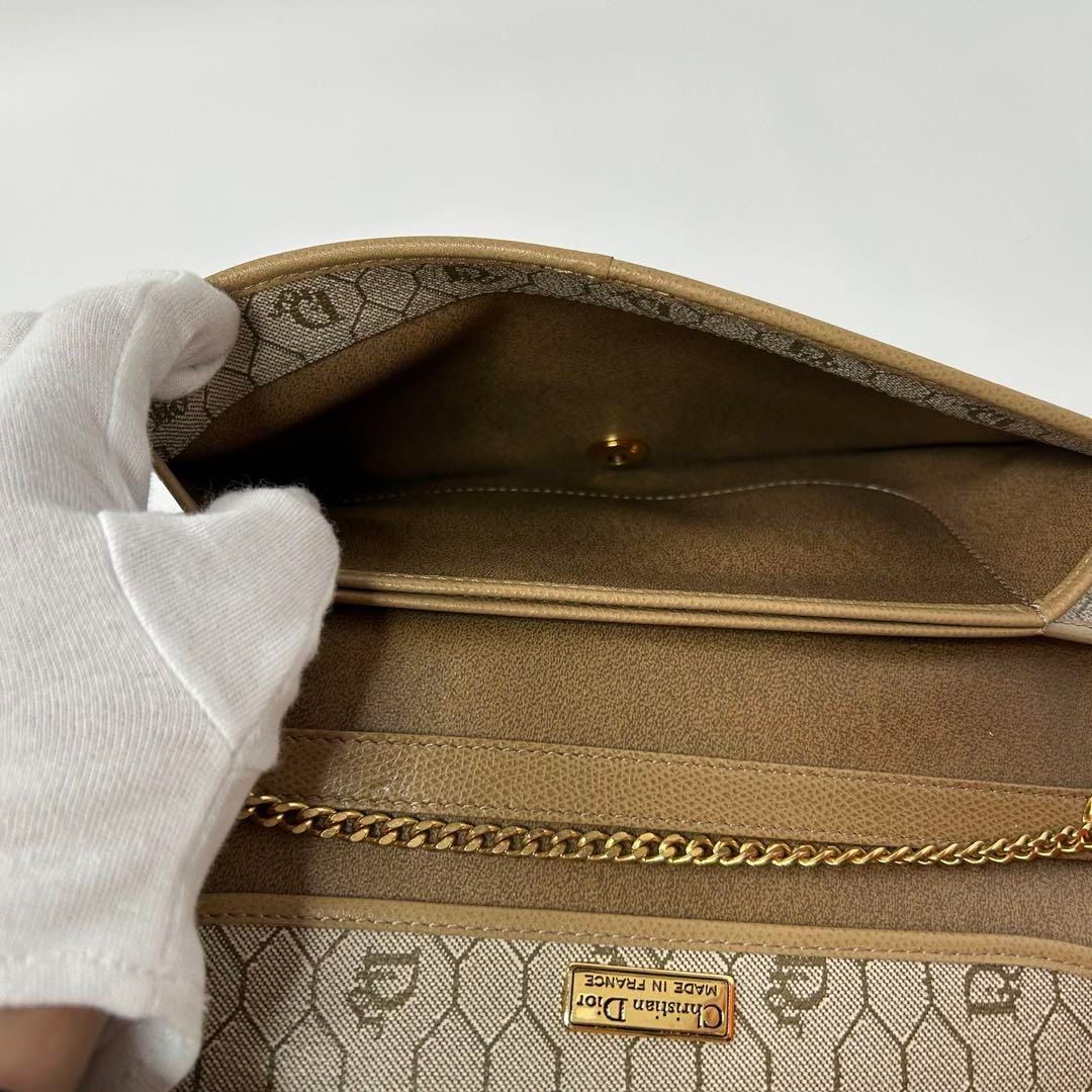 Christian Dior Beige Chain Shoulder Bag Honeycomb Pattern Gold Hardware ...