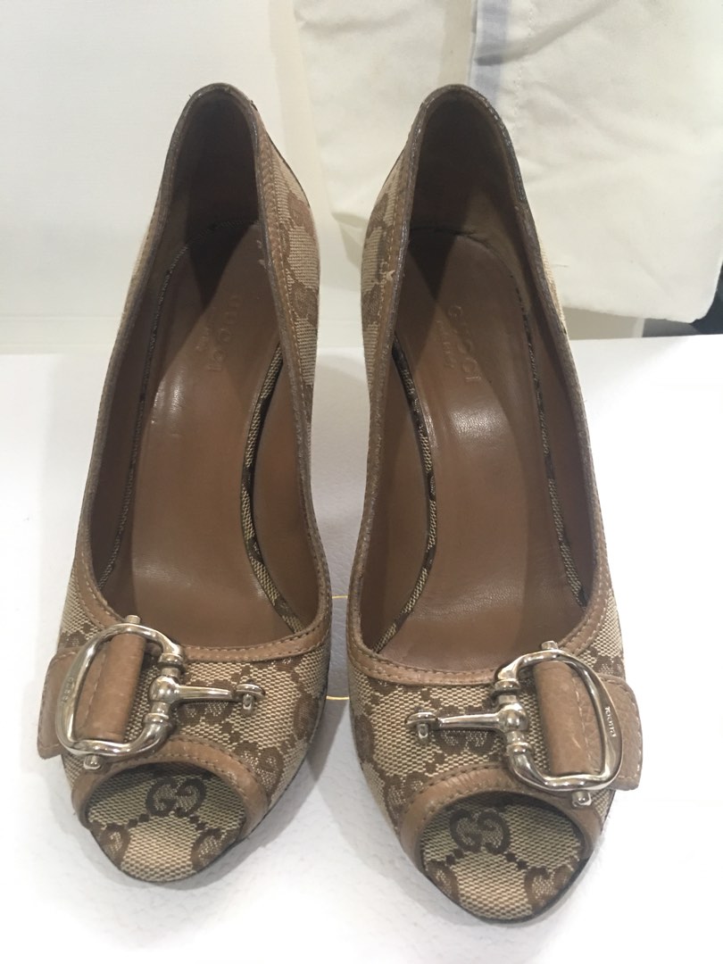 Gucci Pumps, Women's Fashion, Footwear, Heels on Carousell