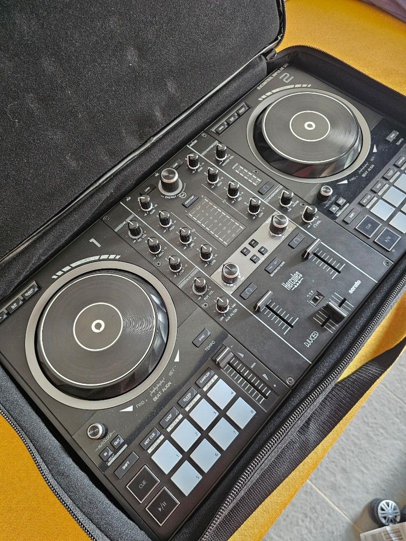 Hercules DJControl InPulse 500 DJ Controller + Bag, Audio, Other Audio ...