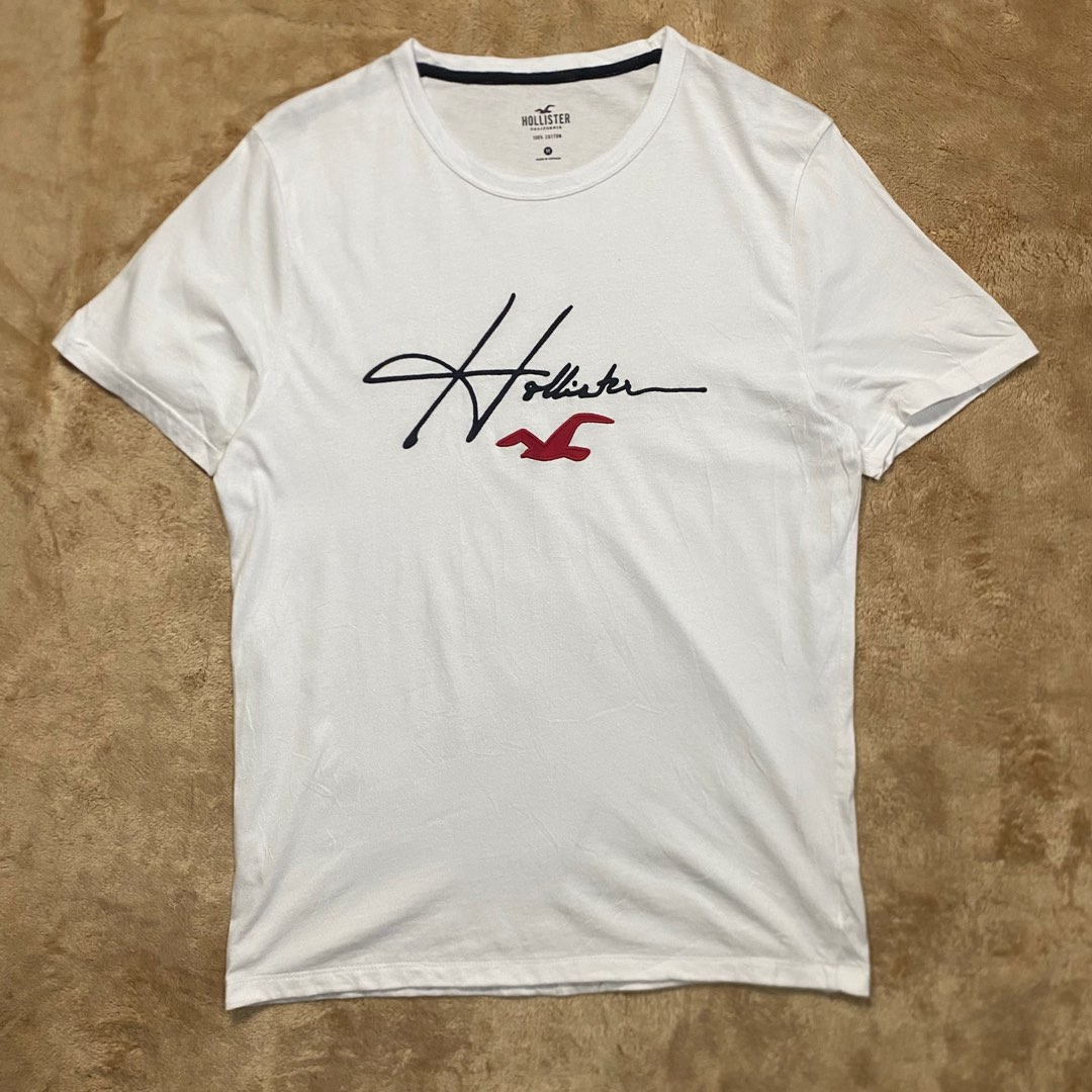 Hollister Icon Crew Logo, Men's Fashion, Tops & Sets, Tshirts & Polo ...