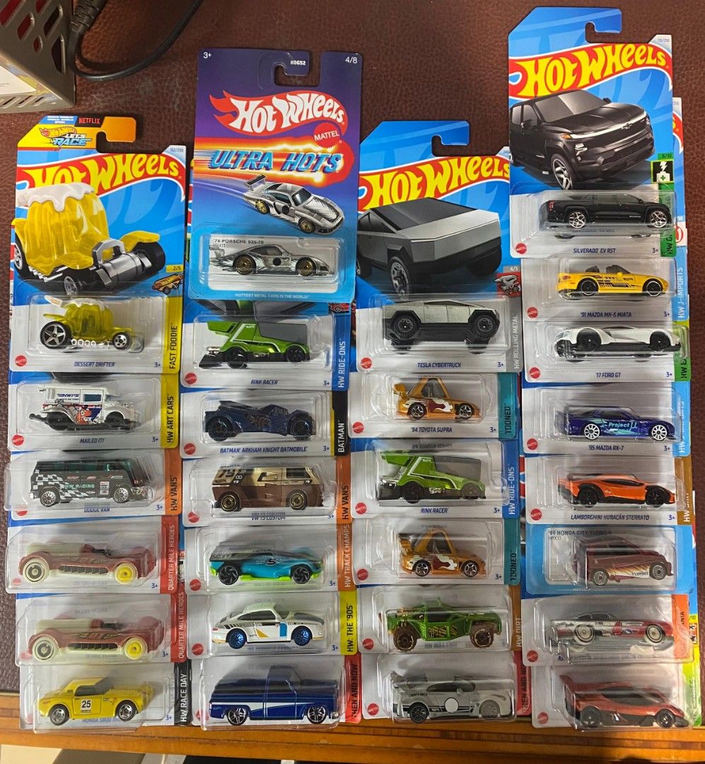 Hot Wheels Basic Car Ultra Hot, Hobbies & Toys, Toys & Games on Carousell