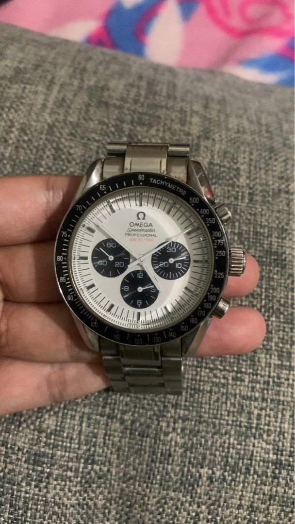 Jam tangan omega speedmaster ori, Fesyen Pria, Jam Tangan di Carousell
