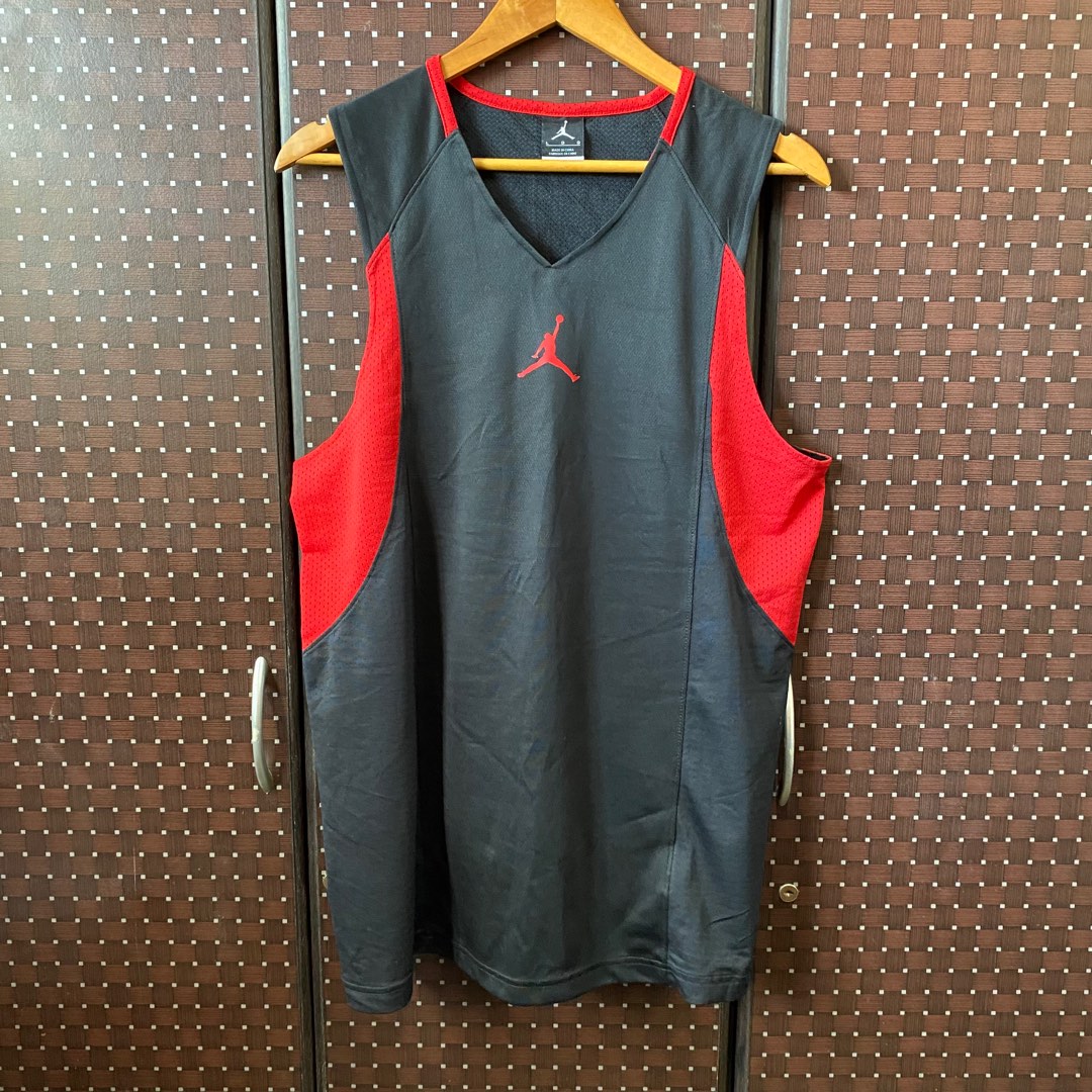 JORDAN SANDO, Men's Fashion, Activewear on Carousell