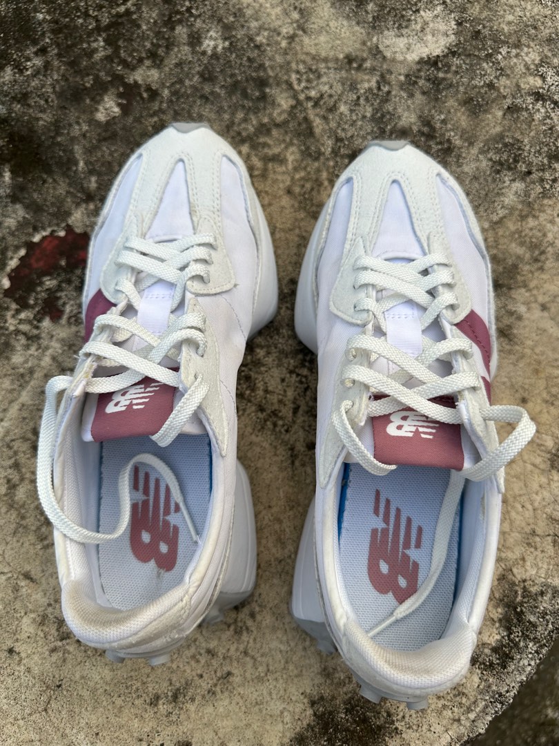 NB 327 RARE COLORWAY SIZE US 8, Women's Fashion, Footwear, Sneakers on ...