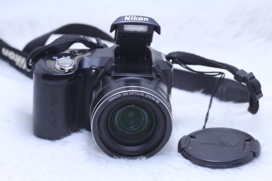 Nikon Coolpix L100 10 MP Digital Camera with 15x Optical Vibration ...