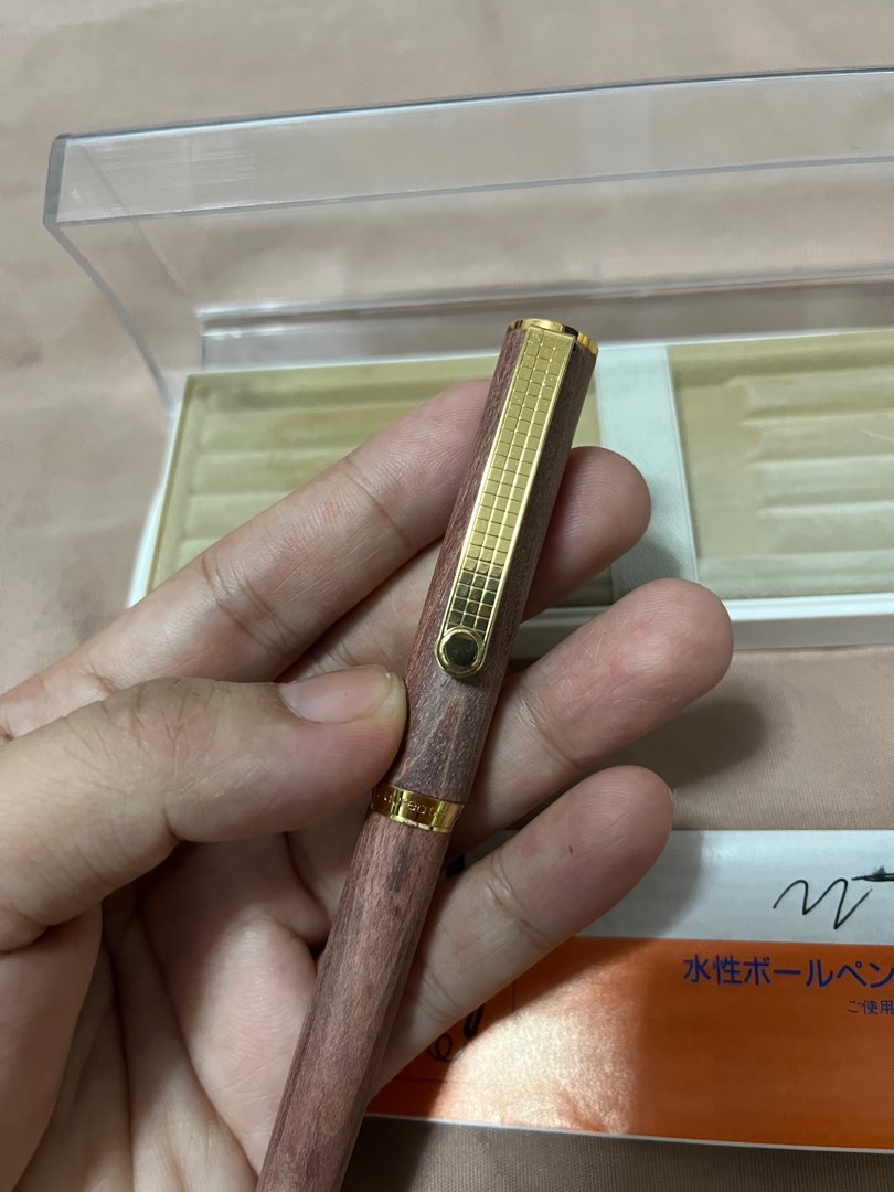 Pilot Laureate Rare Writing Pen, Hobbies & Toys, Memorabilia ...