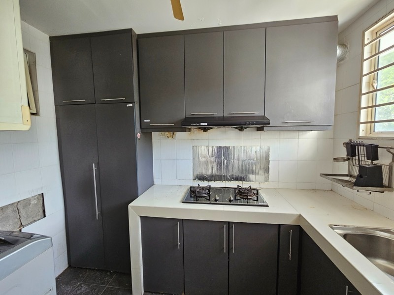 PK093 Almari Dapur Built In Kitchen Cabinet Top + Side Cabinet * Only ...