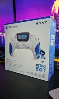PS5 DualSense Wireless Controller 30th Anniversary Edition, Video ...