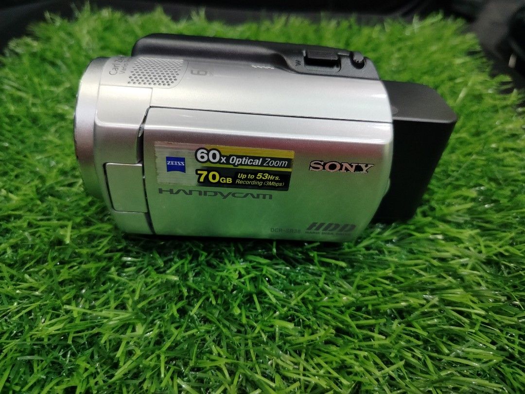 Sony Handycam DCR38 HDD Hard Drive 2000x digital zoom, Photography ...