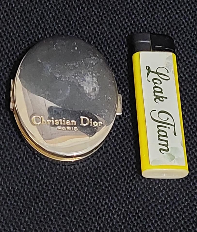 vintage oval CD pocket mirror authentic LECET HALUS, Kesehatan ...