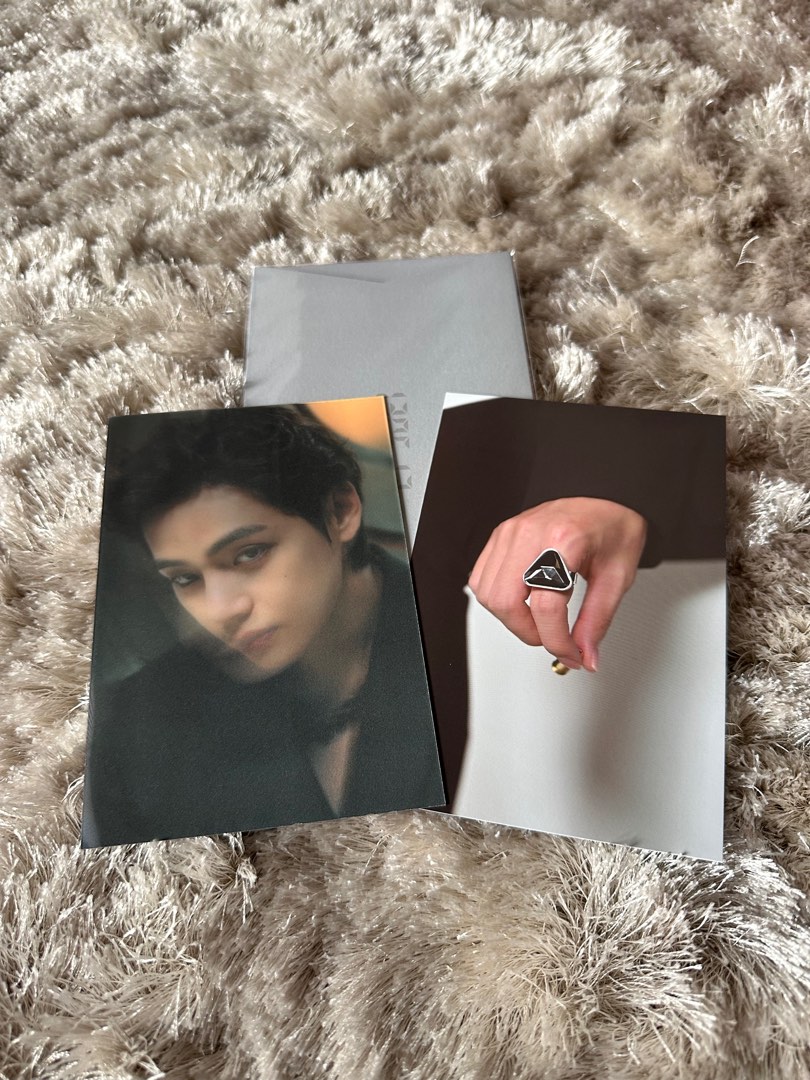 BTS V Proof Exhibit Lenticular Postcard Set, Hobbies & Toys, Memorabilia & Collectibles, K-Wave ...