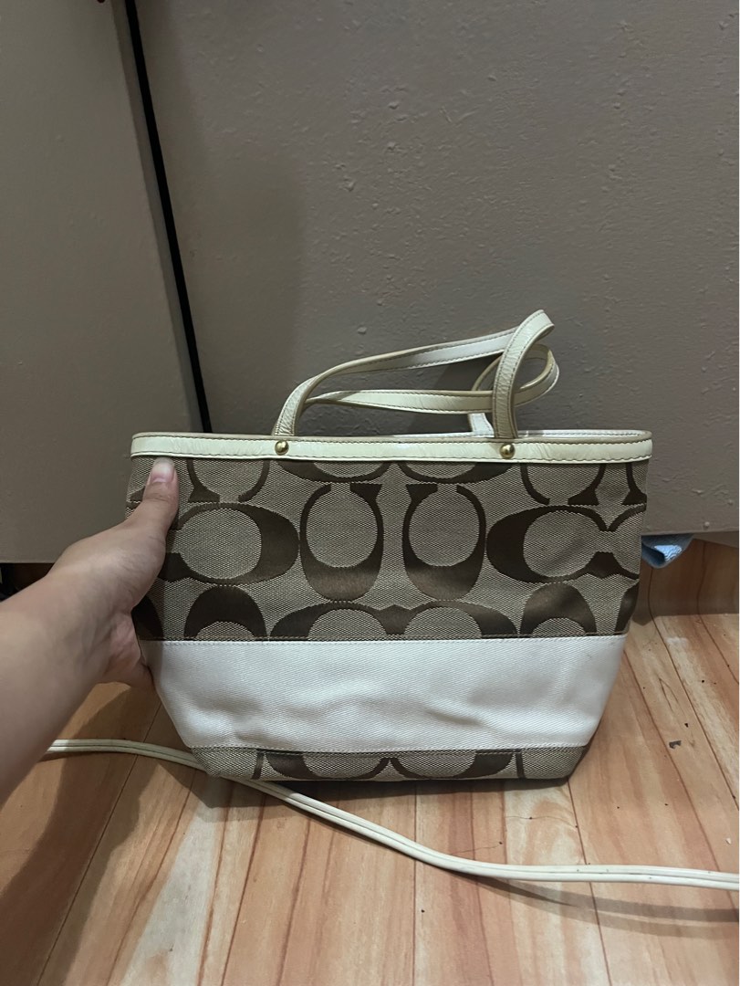 Coach Mini Tote, Luxury, Bags & Wallets on Carousell