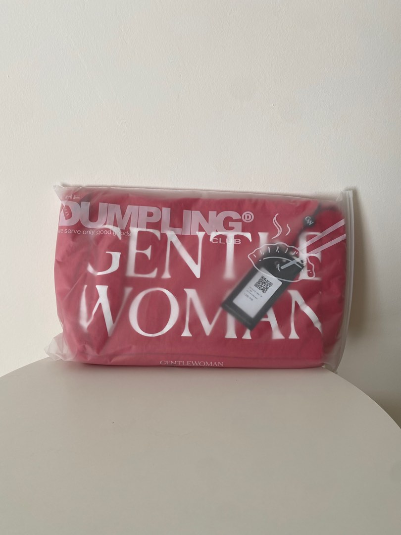 GENTLEWOMAN Original Dumpling Bag in Tomato Red, Women's Fashion, Bags ...