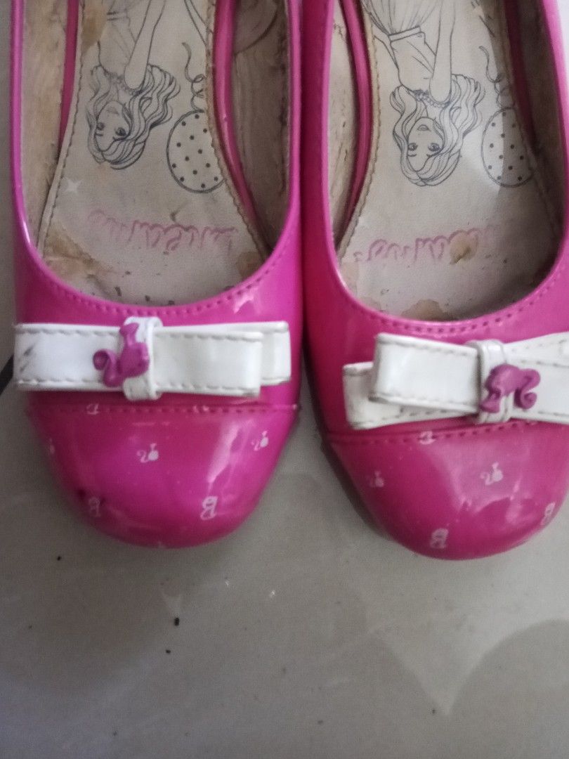 Kasut Barbie Original, Babies & Kids, Babies & Kids Fashion on Carousell