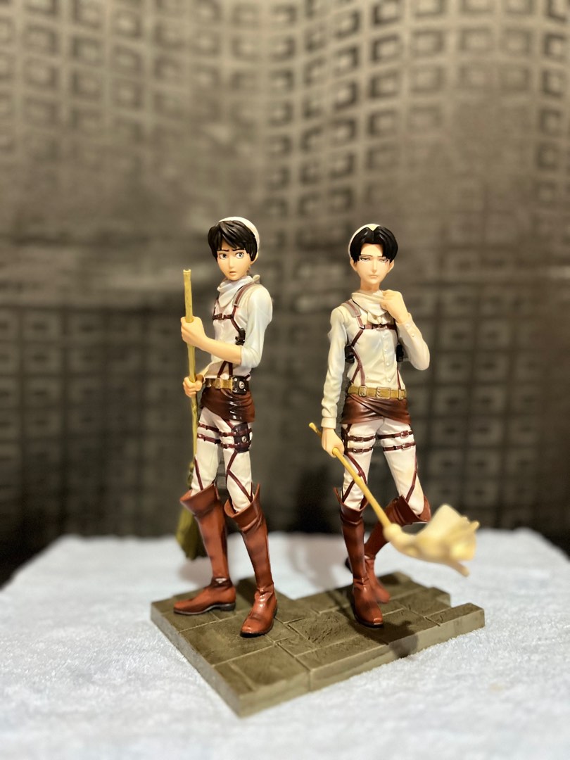 Levi Ackermann Eren Jaeger AOT Attack on Titan Cleaning Figure Loose ...