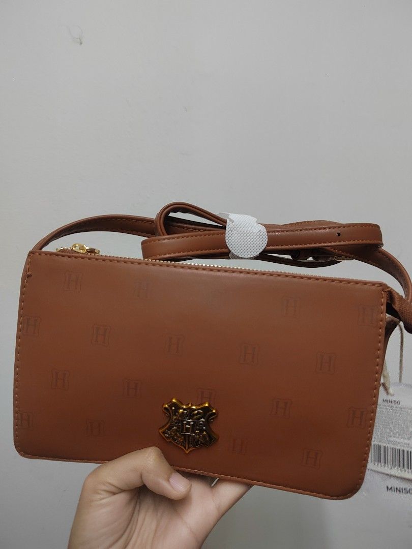 MINISO X HARRY POTTER MONOGRAM CROSS BODY SLING BAG, Women's Fashion ...
