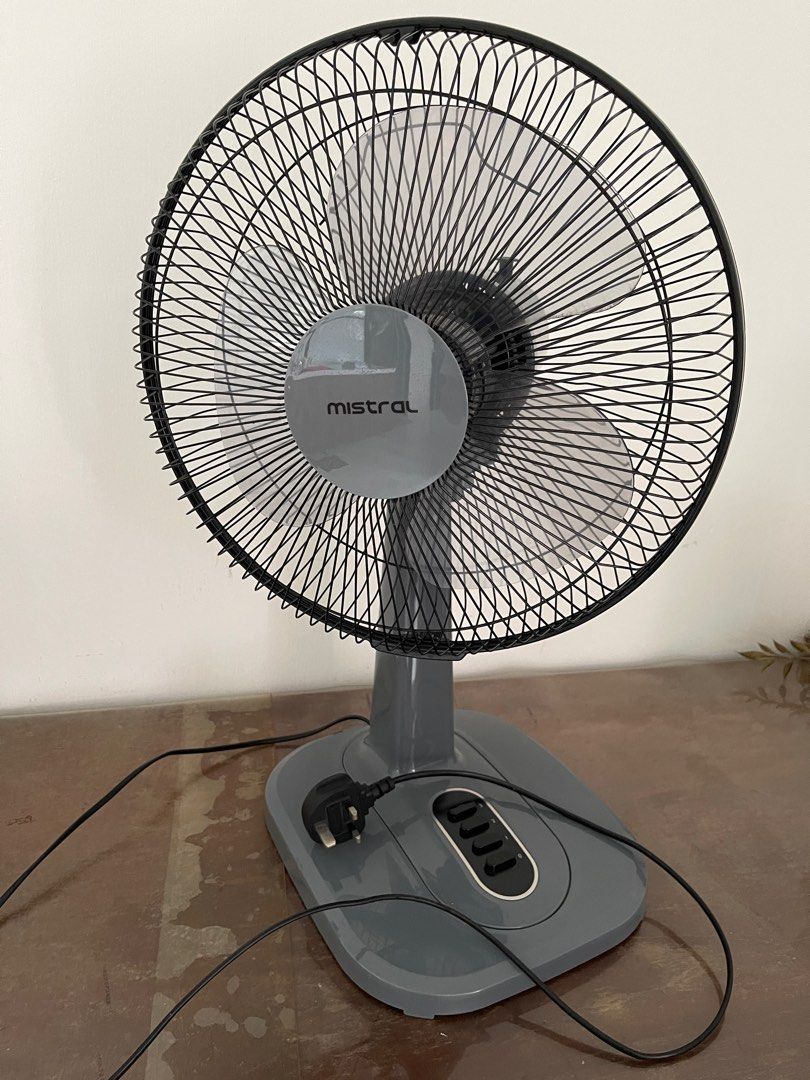 Mistral 12 inch table top fan, Furniture & Home Living, Lighting & Fans ...