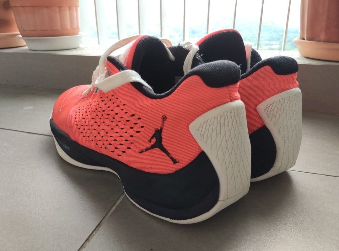 nike jordan brand Rising Hi-Low Infrared basketball shoe, Men's Fashion ...