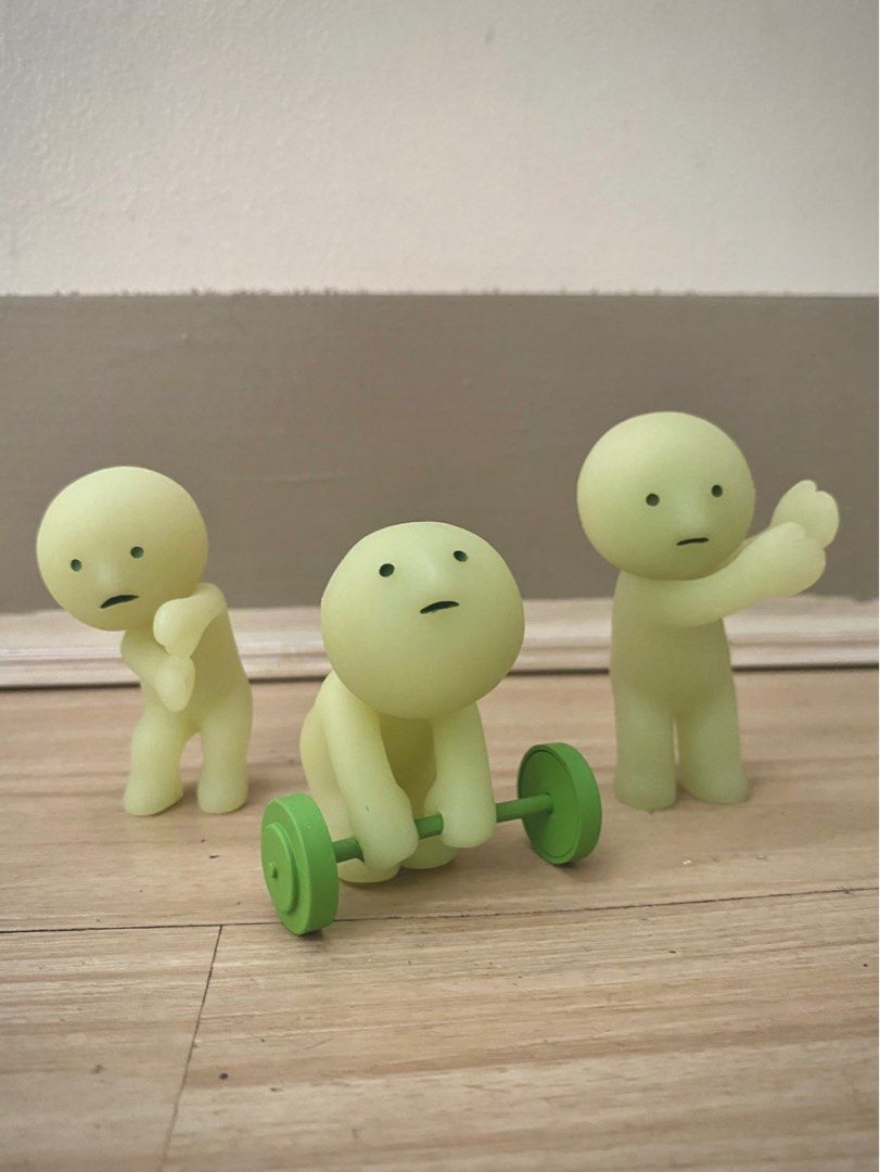 Smiski Set (Dumbell, Peeking, Hiding), Hobbies & Toys, Toys & Games on ...