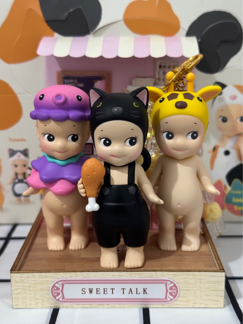 Sonny Angel Black Cat and Alien Set, Hobbies & Toys, Toys & Games on ...