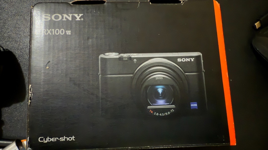 Sony RX 100 VII, Photography, Cameras on Carousell