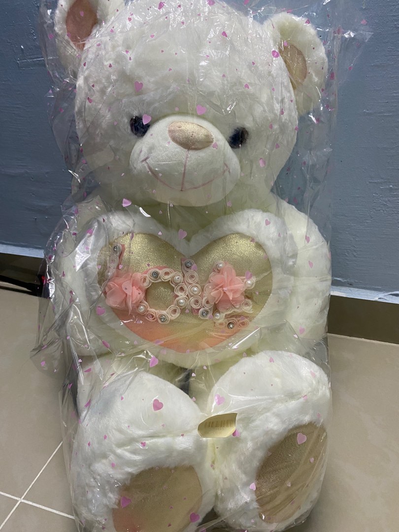 Teddy bear 90cm, Hobbies & Toys, Toys & Games on Carousell