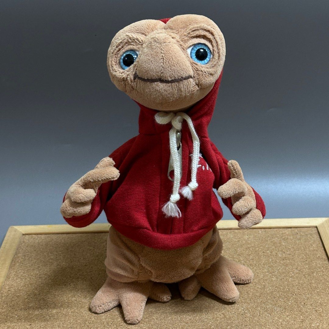 USJ Universal Studios Japan ET/E.T. The Extra Terrestrial Plush 22cm - Php 450, Hobbies & Toys ...