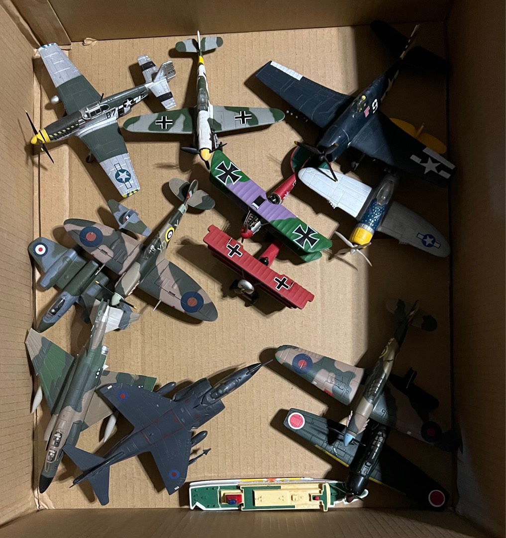 12 Types of Diecast Aeroplane Models, Hobbies & Toys, Memorabilia ...
