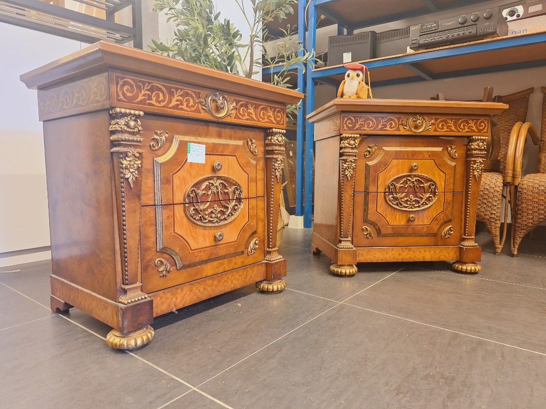 Antique French Style Rococo Marquetry Wooden Bedside Table | Meja Sisi ...