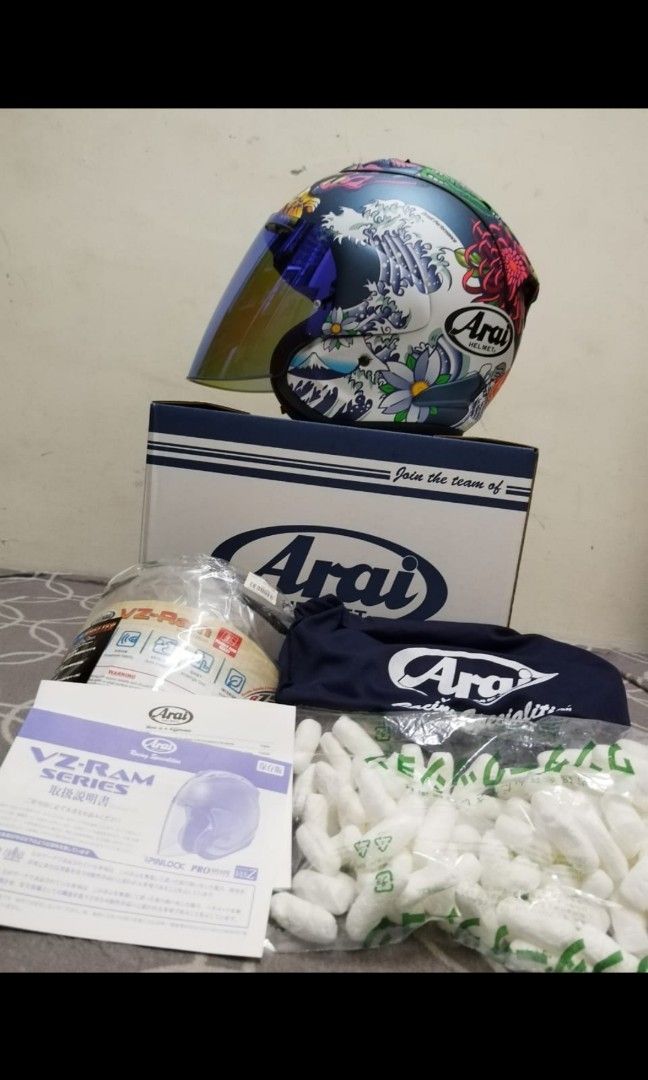 Arai vz ram Oriental Blue, Motorbikes on Carousell