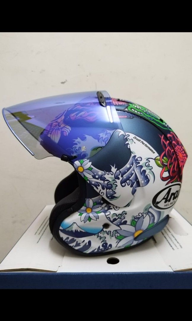 Arai vz ram Oriental Blue, Motorbikes on Carousell