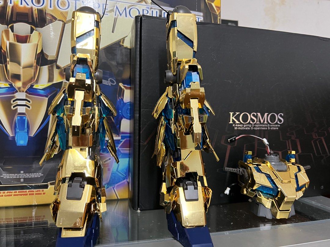 Bandai Pg unicorn gundam 03 phenex and kosmos led light, Hobbies & Toys ...