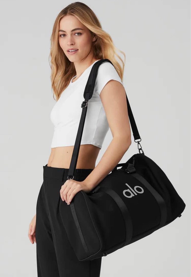 BNWT | ALO traverse duffle bag, Women's Fashion, Bags & Wallets, Tote ...