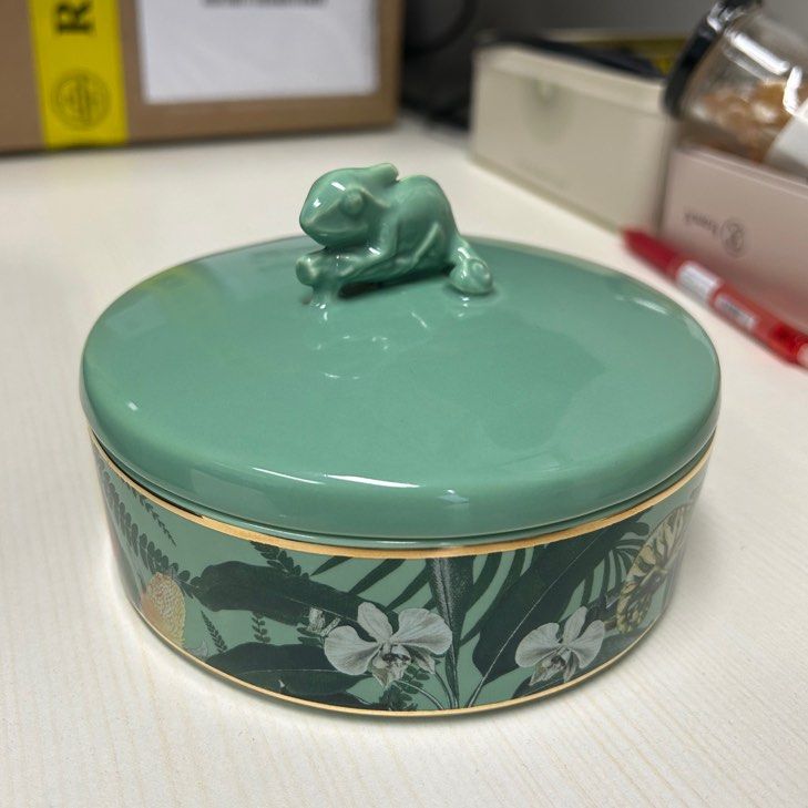 Ceramic Bowl / Tupperware, Furniture & Home Living, Kitchenware ...